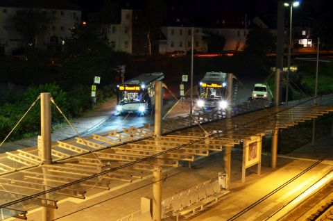 Bien pensado - Hering instala un techo de andén para la nueva parada en ...